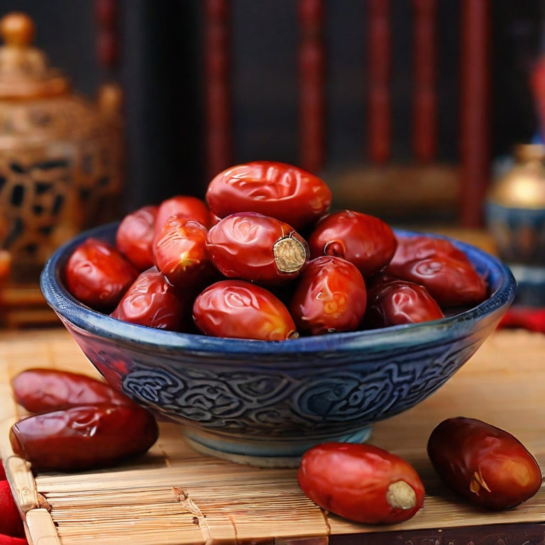 What are red dates? Nutrition, Benefits, Disadvantages and How to Eat